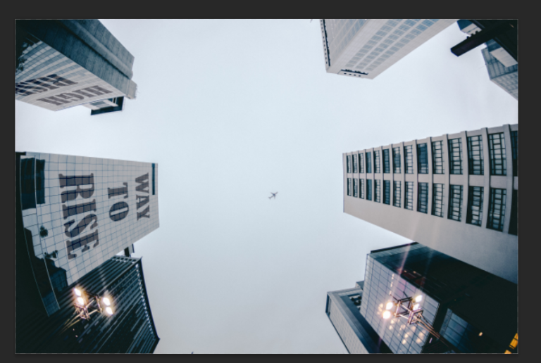 How to Use the Vanishing Point Filter in Adobe Photoshop - Bittbox